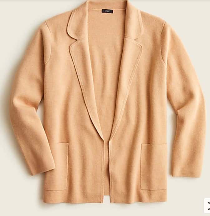 18 Best Ways to Dress Short Waisted Women