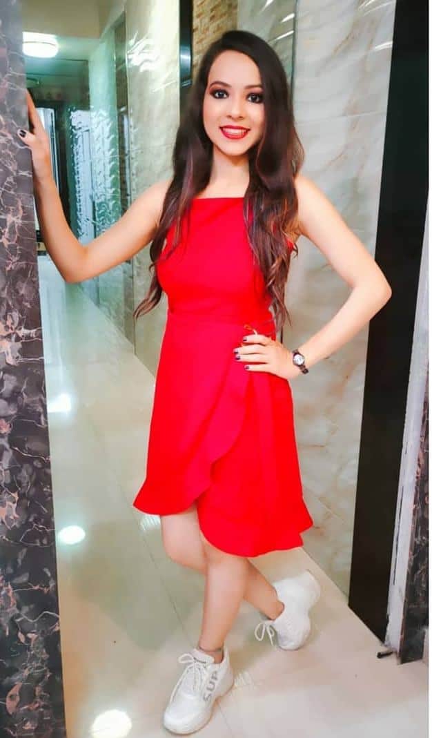 What Colour of Shoes to Wear With Red Dress - Bishop Godder1986