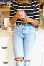 7 Best Necklines for a Small Bust