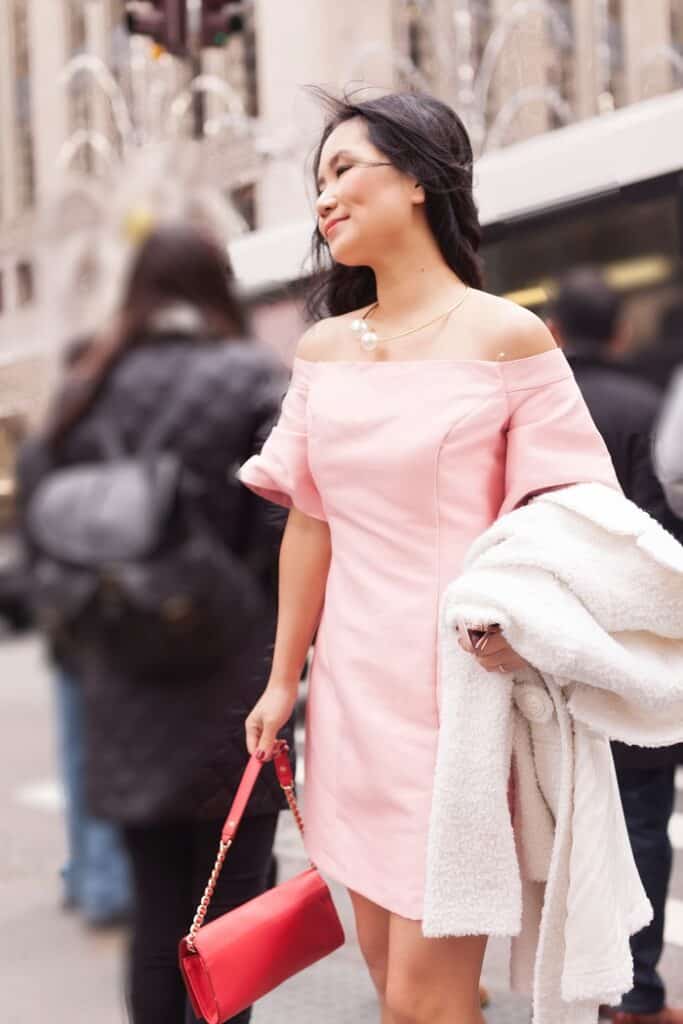 9 Best Necklines for a Flat Chest