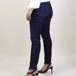 The Complete Jeans Guide for Inverted Triangle Body Shape