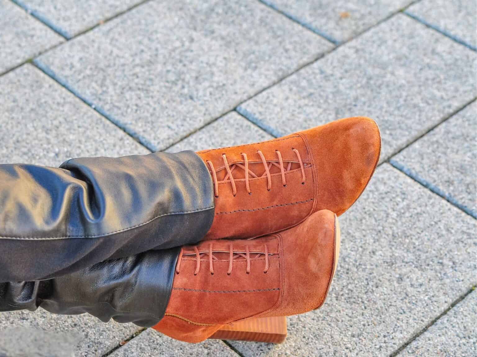 The ankle boots guide for short legs - Petite Dressing